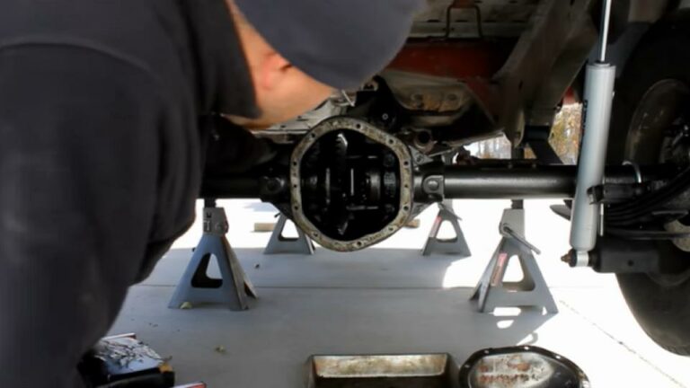 What Are Lockers on a Jeep? (2021) - Mechanic Guides