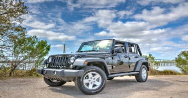 What Are Lockers on a Jeep? (2021) - Mechanic Guides