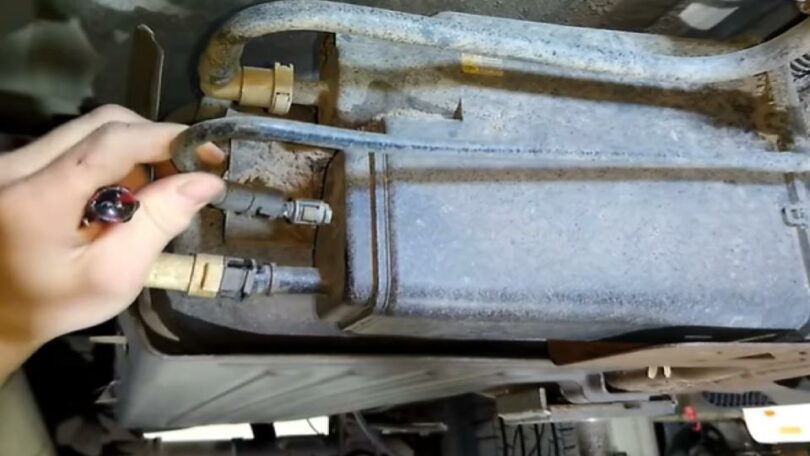 Bad EVAP Canister Symptoms (%%currentyear%% Guide) - Mechanic Guides